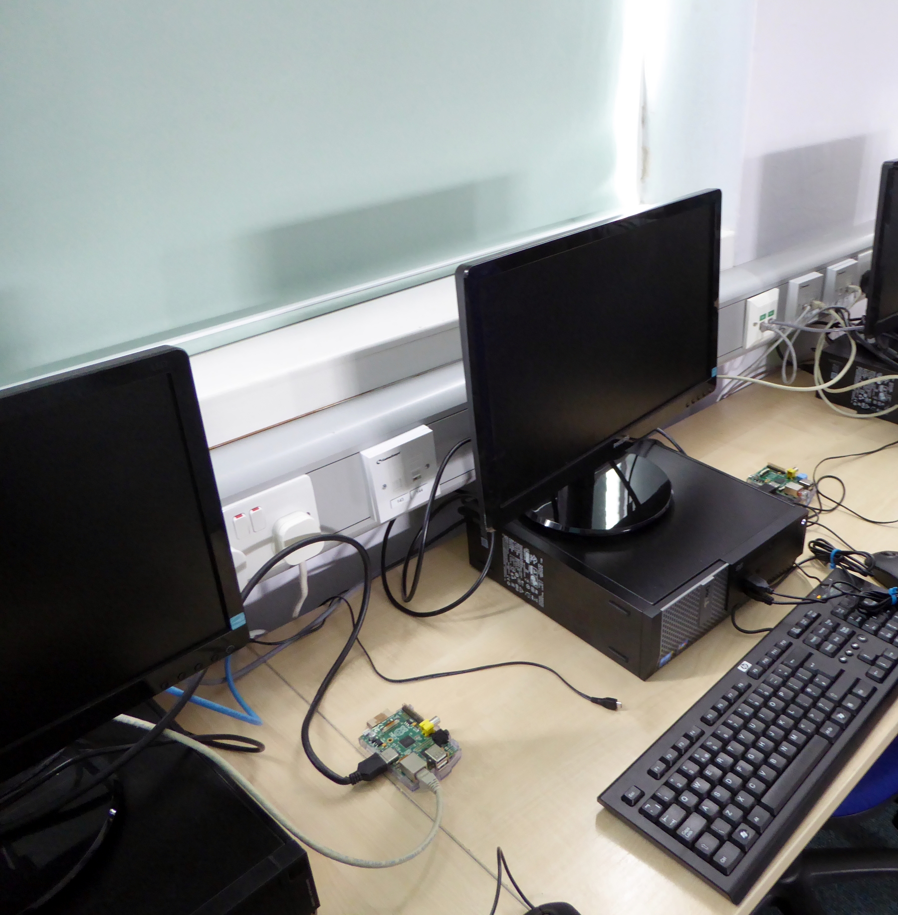 Computing and weather stations at Eastlea Community School - Raspberry ...