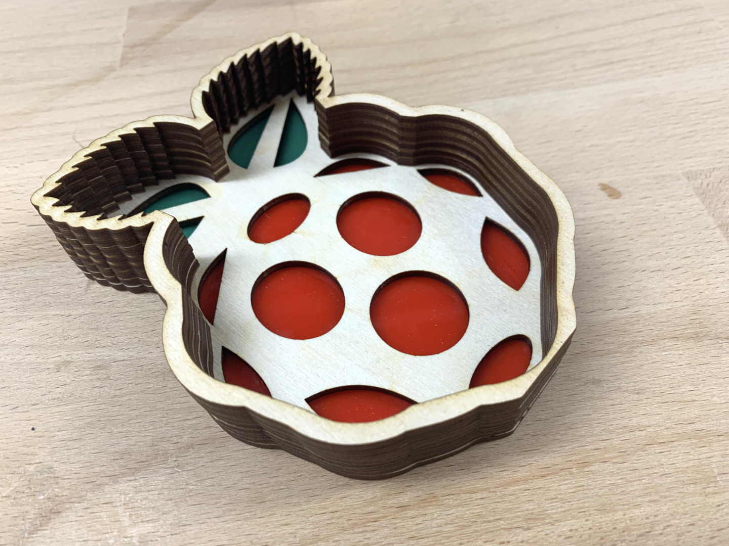 Make our light-up Raspberry Pi box for #MonthOfMaking - Open-Electronics