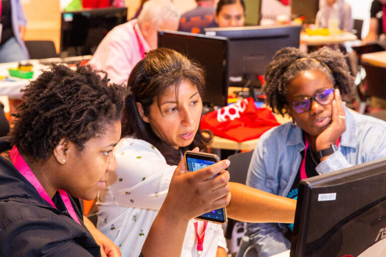 Free online course on understanding AI for educators - Raspberry Pi ...