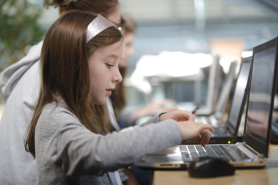 Introduction To Scratch Raspberry Pi Foundation