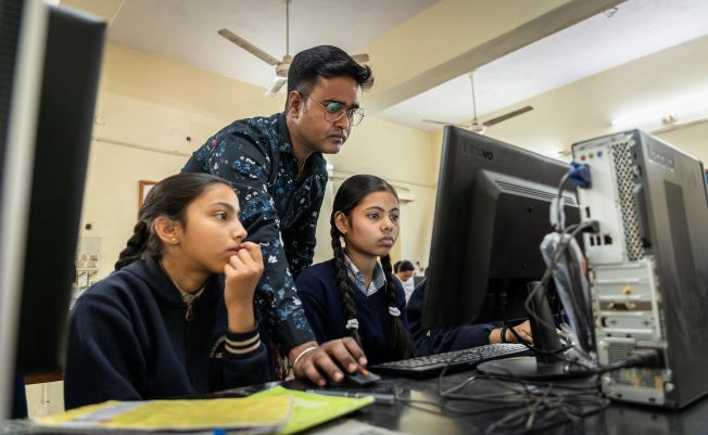 Introducing Code Clubs in eastern India: 32,000 more young digital ...