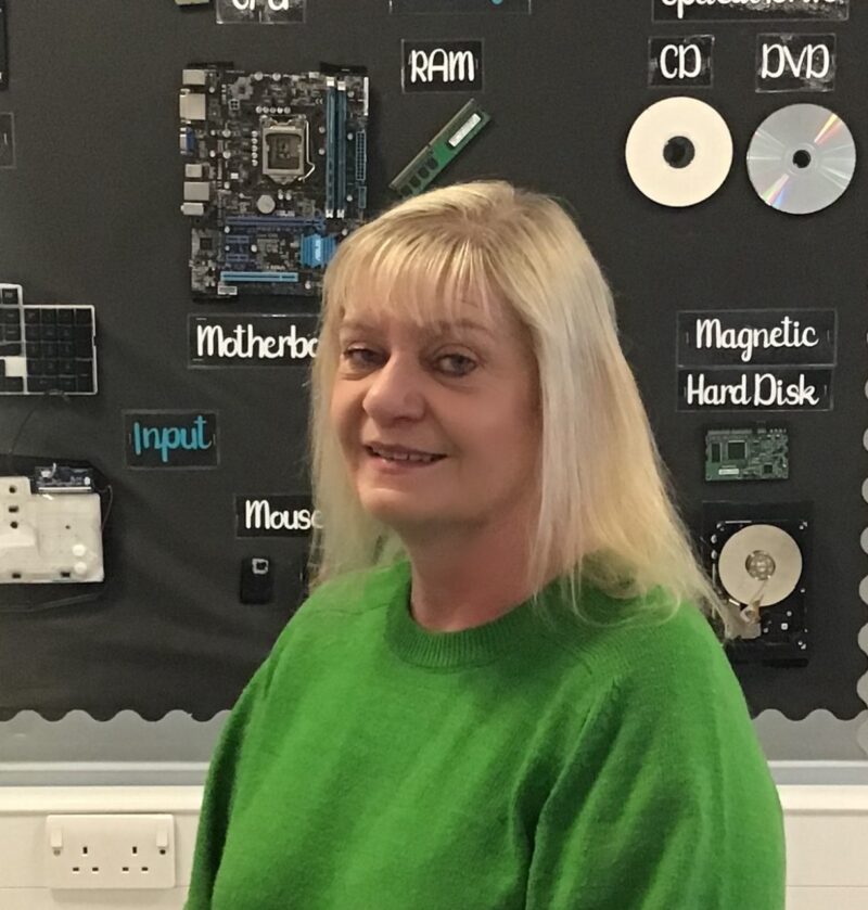 Four key learnings from teaching Experience AI lessons - Raspberry Pi ...